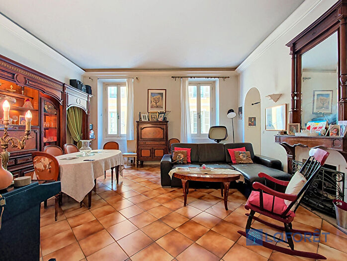Appartement 4 pièces à Nice, Centre-ville, à vendre