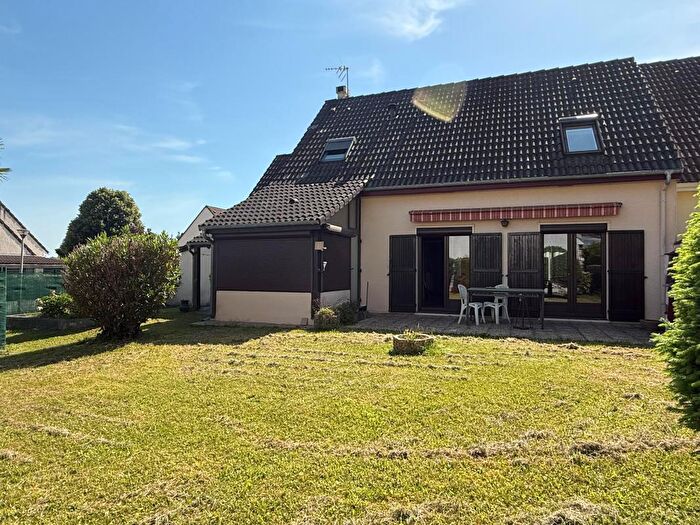 Maison 5 pièces à Mazères-Lezons, à vendre