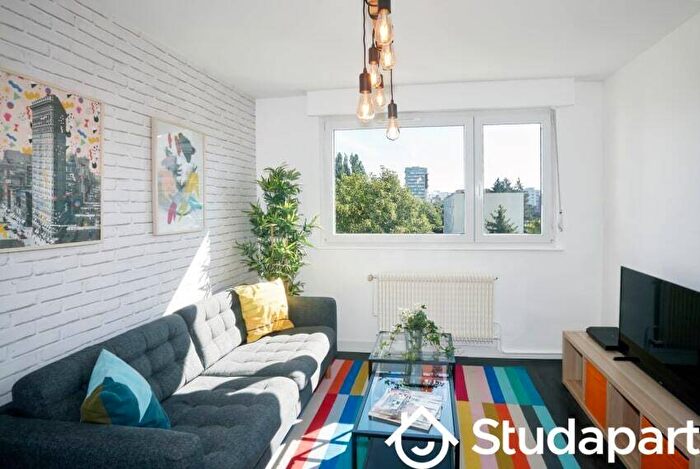 Cronenbourg Ouest, Strasbourg : Appartement 1 pièce à louer