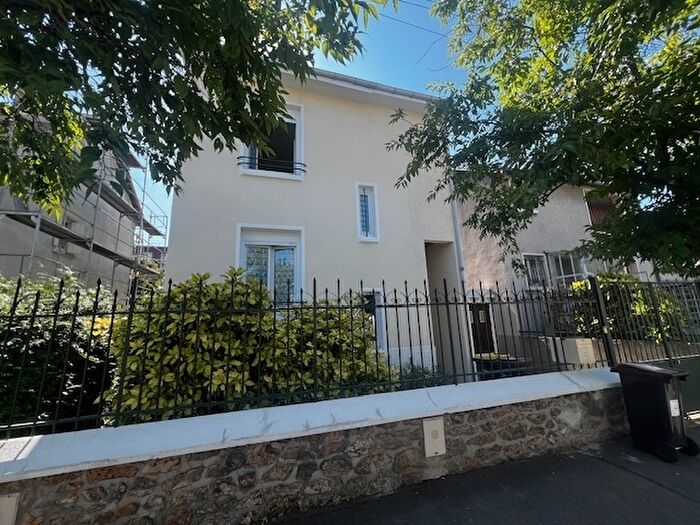 Maison à vendre - Bondy - 4 pièces - 3 chambres