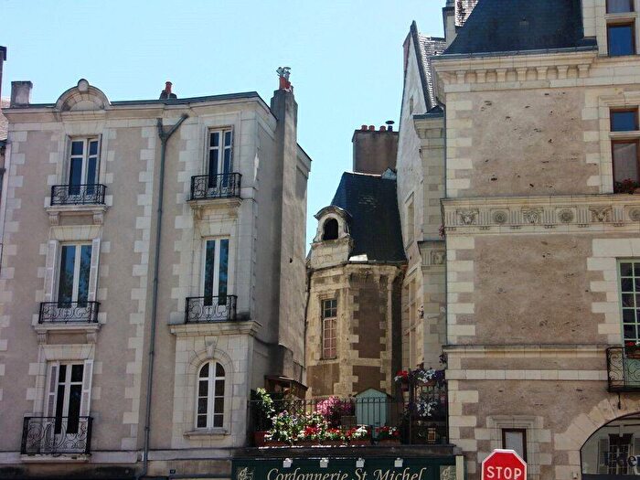 Centre, Angers : Appartement 3 pièces à louer