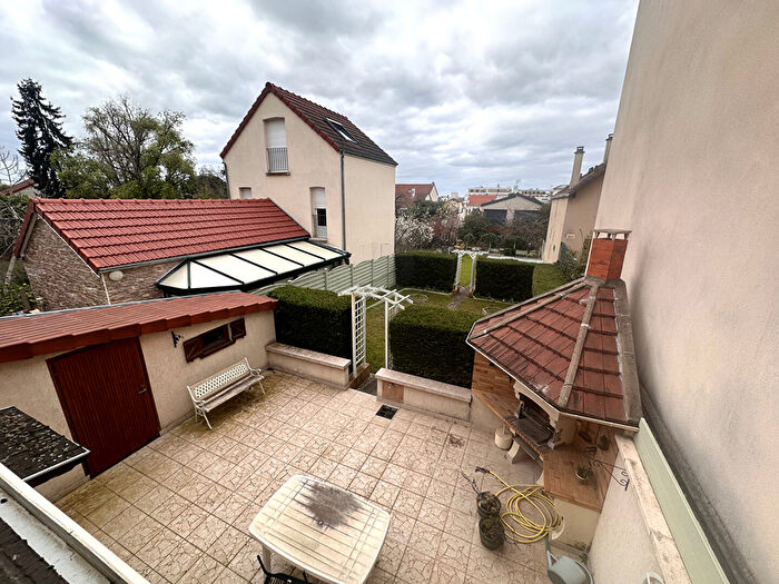 Maison à vendre - Nanterre, Mont Valérien - 3 pièces - 2 chambres