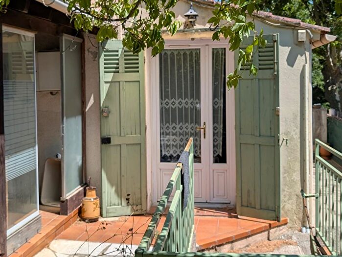 Collobrières : Maison 4 pièces à vendre