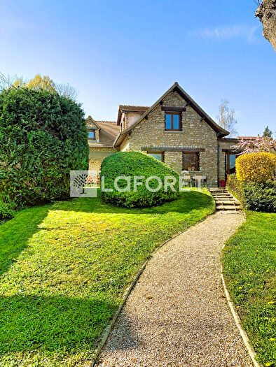 Maule - Maison 6 pièces à vendre