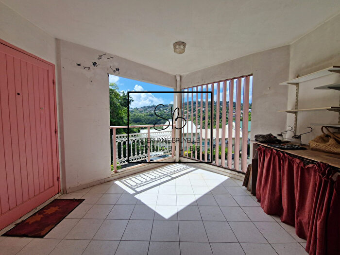 Appartement à vendre - Fort-de-France - 2 pièces - 1 chambre