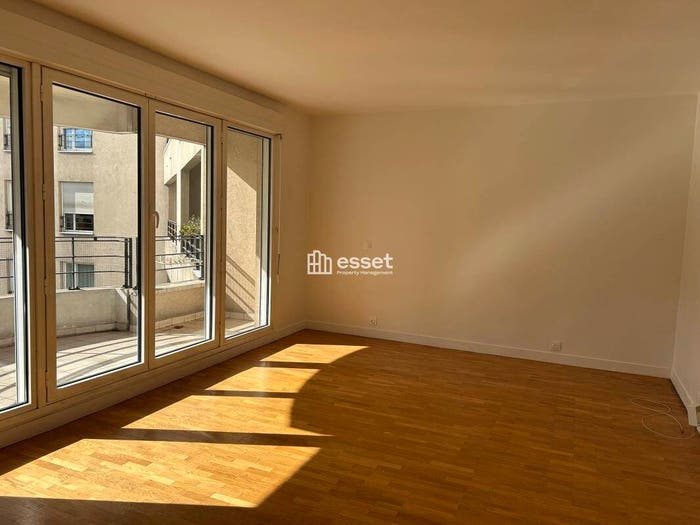 Aligre-Gare de Lyon, Paris 12ème arrondissement : Appartement 3 pièces à louer