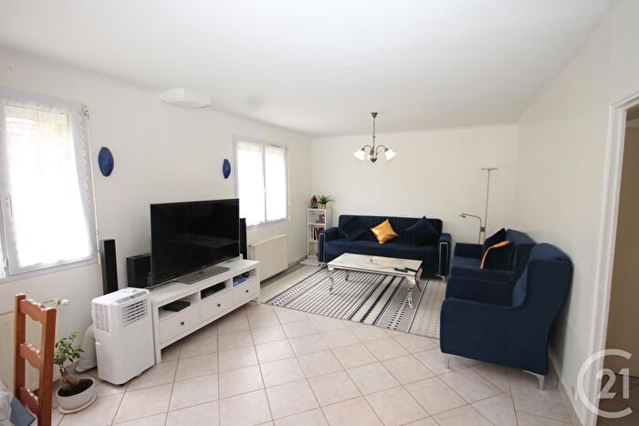 Maison à vendre - Meung-sur-Loire - 5 pièces - 4 chambres