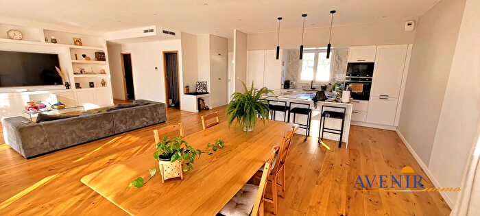 Maison à vendre - Marseille e , Palama - 5 pièces - 3 chambres