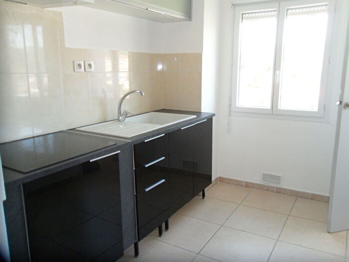 Appartement 2 pièces à Alès, à louer