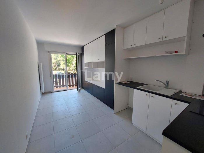 Appartement 1 pièce à Sud Ouest Suzac, Saint-Georges-de-Didonne, à louer