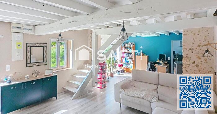 Maison à vendre - La Chapelle-du-Bois - 5 pièces - 4 chambres