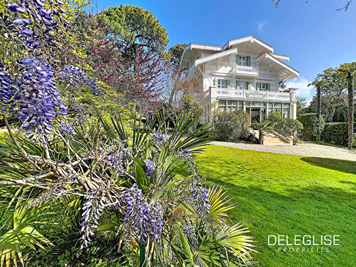 Maison à vendre - Arcachon, Pereire - 10 pièces - 8 chambres
