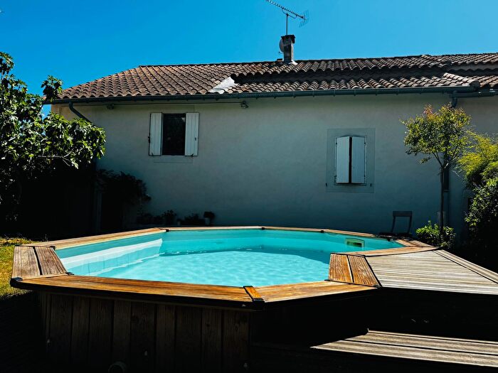 Maison à vendre - Pujaut - 5 pièces - 4 chambres