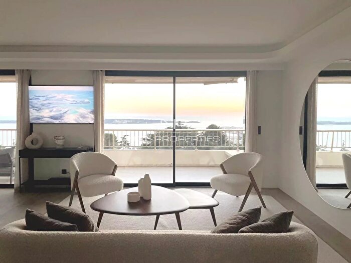Appartement à vendre - Cannes, Californie Pezou - 3 pièces - 2 chambres