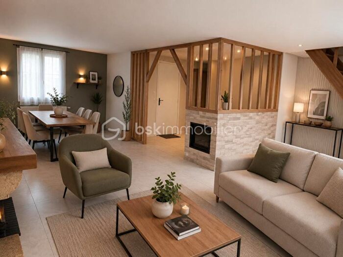 Maison 7 pièces à Courpalay, à vendre