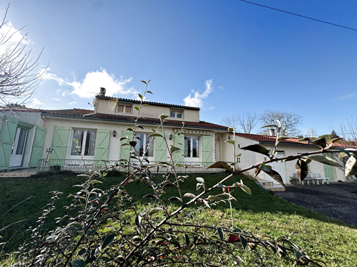 Maison à vendre - Castres, Quartier Périphérique Ouest - 8 pièces - 4 chambres