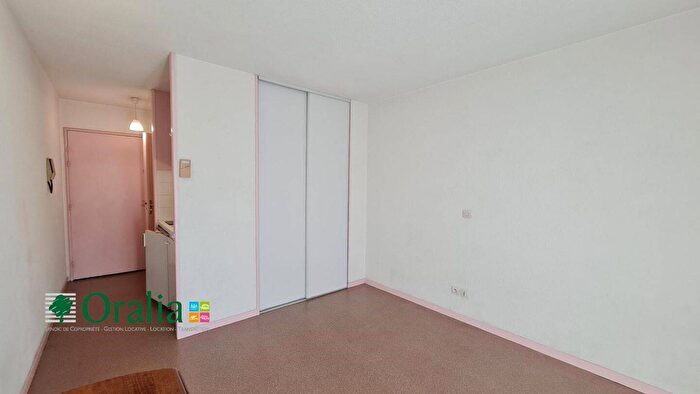 Appartement à louer - Berriat-Ampere, Grenoble - 1 pièce