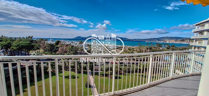 Appartement à vendre - Cannes, Pointe Croisette - 4 pièces - 2 chambres