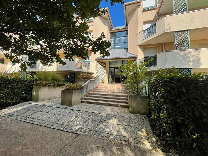 Appartement 1 pièce à Chevry Centre, Gif-sur-Yvette, à louer