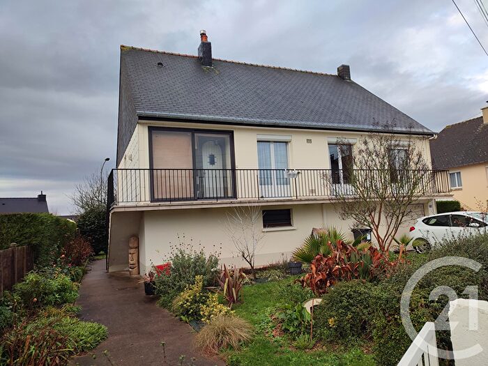 Maison à vendre - Châteaubourg - 5 pièces - 3 chambres