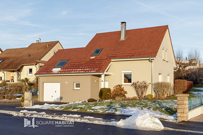 Maison à vendre - Trévenans - 6 pièces - 4 chambres