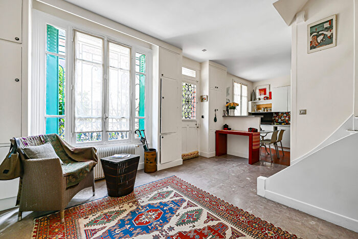 Maison à vendre - Paris e , Bièvre Sud, Tolbiac - 4 pièces - 2 chambres