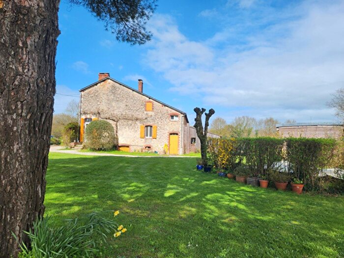 Maison à vendre - Bournezeau - 7 pièces - 4 chambres