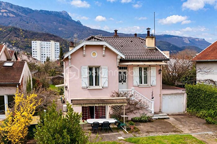 Maison à vendre - Échirolles, Bayard, La Luire, Vicose, Comboire - 7 pièces - 5 chambres