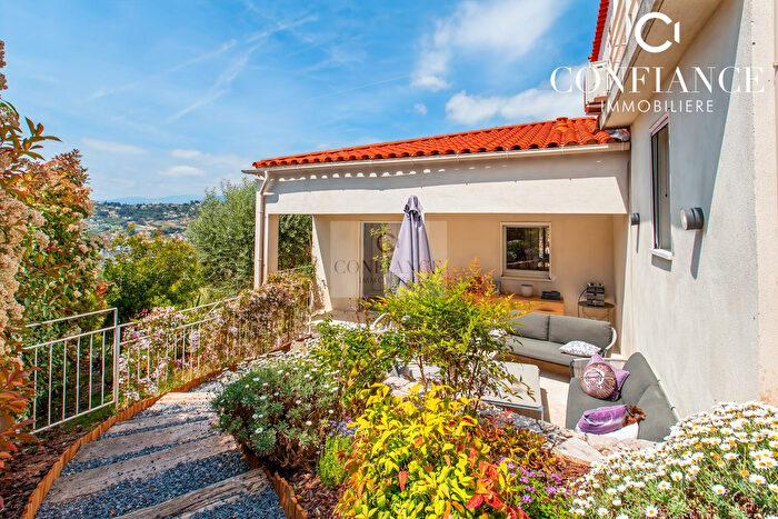 Nice, Saint-Isidore : Maison 6 pièces à vendre
