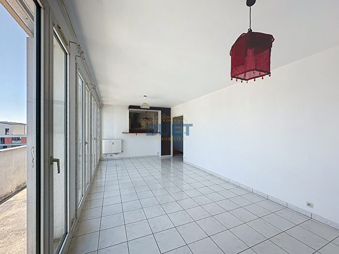 Appartement à vendre - Quetigny - 3 pièces - 2 chambres