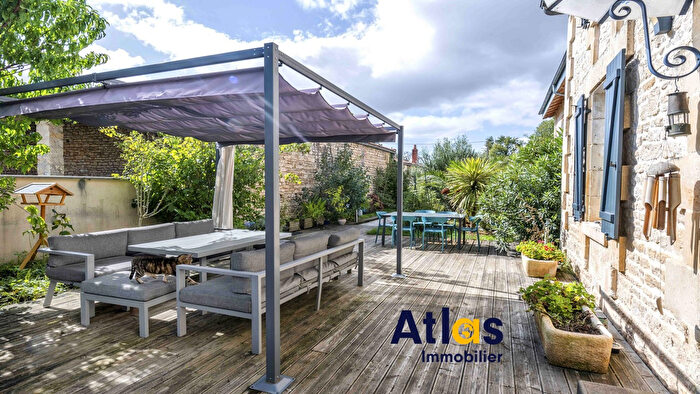 Maison à vendre - Échiré - 6 pièces - 3 chambres