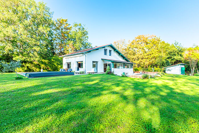 Maison à vendre - Ahetze - 6 pièces - 4 chambres