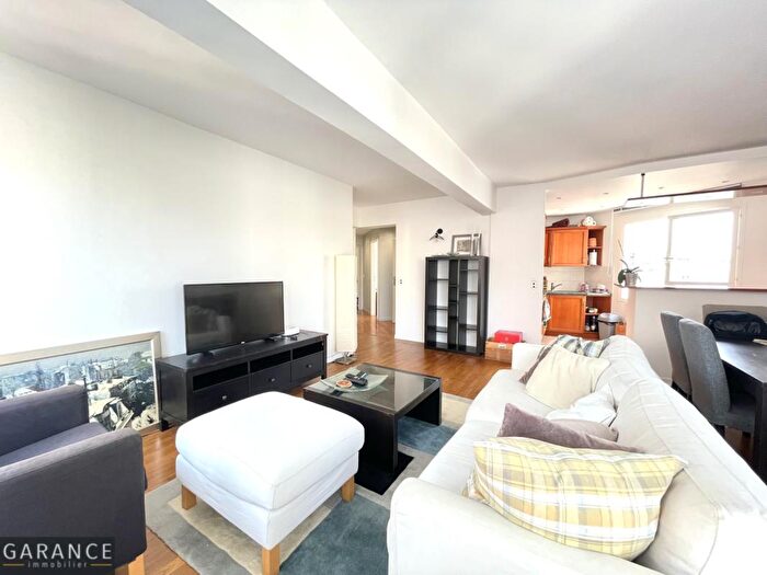 Appartement 3 pièces à louer à Paris 17ème, Legendre, Lévis