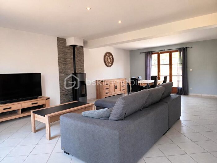 Montigny-Lencoup : Maison 5 pièces à vendre