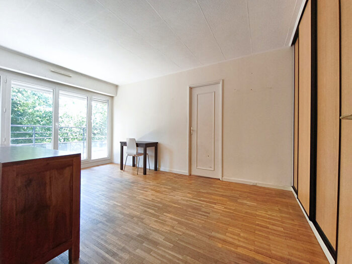 Appartement 2 pièces à Plaisir, Centre-ville, Château, à vendre