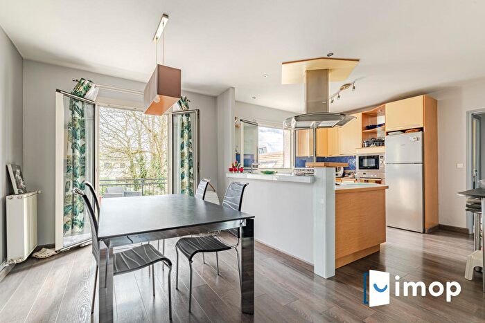 Maison 6 pièces à Houilles, Les Blanches, à vendre