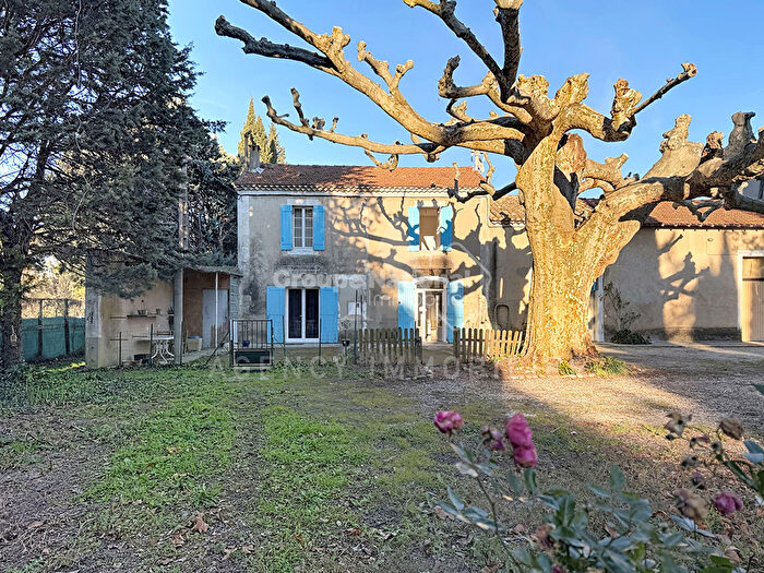 Maison à vendre - Cabannes - 6 pièces - 4 chambres