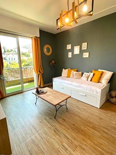 Saint-Pierre-De-Féric, Nice - Appartement 2 pièces à louer