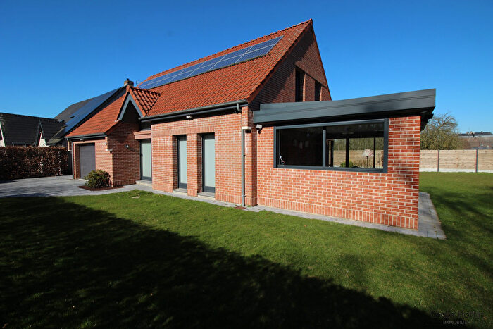 Maison à vendre - Oignies - 5 pièces - 3 chambres