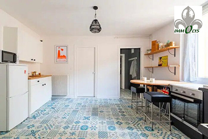 Appartement 4 pièces à Beaune, Centre-ville, à louer