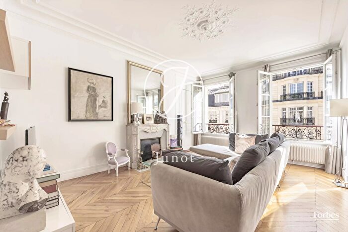 Appartement 4 pièces à Paris 17ème, Courcelles, Wagram, à vendre
