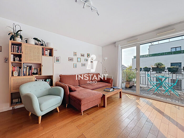 Appartement à vendre - Maisons-Alfort, Charentonneau - 3 pièces - 2 chambres