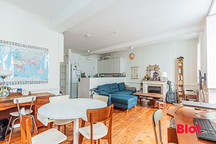 Appartement à vendre - Nantes, Centre-ville - 4 pièces - 3 chambres