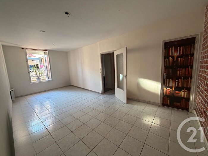 Appartement à louer - Perpignan, Saint-Assiscle - 3 pièces - 2 chambres