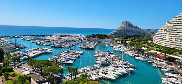 Appartement à vendre - Villeneuve-Loubet, Plage - 2 pièces - 1 chambre