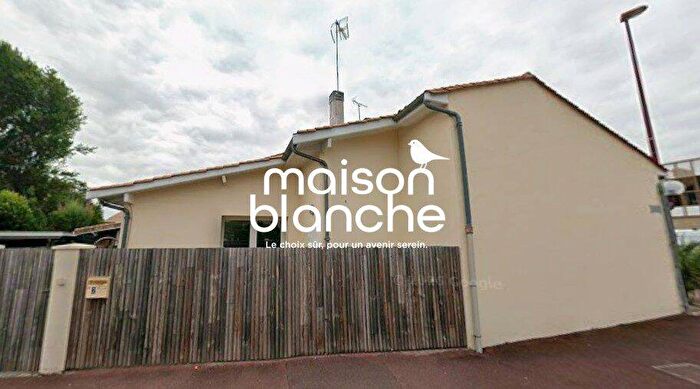Appartement 1 pièce à louer à Est, Parempuyre