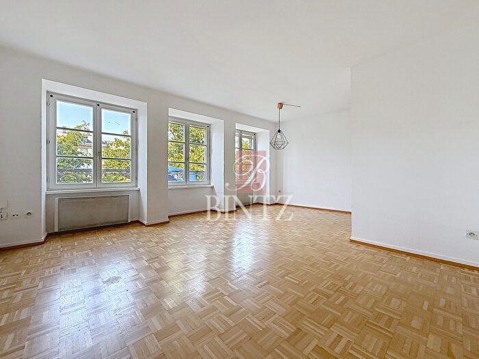 Appartement 2 pièces à Strasbourg, Centre-ville, Mairie, à vendre