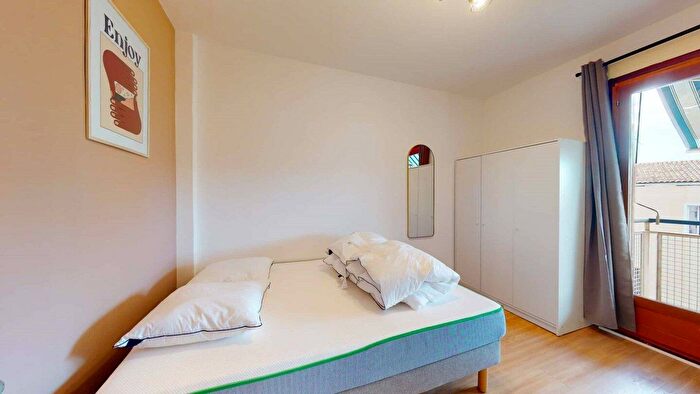 Appartement à louer - Saint Charles, Marseille er - 1 pièce