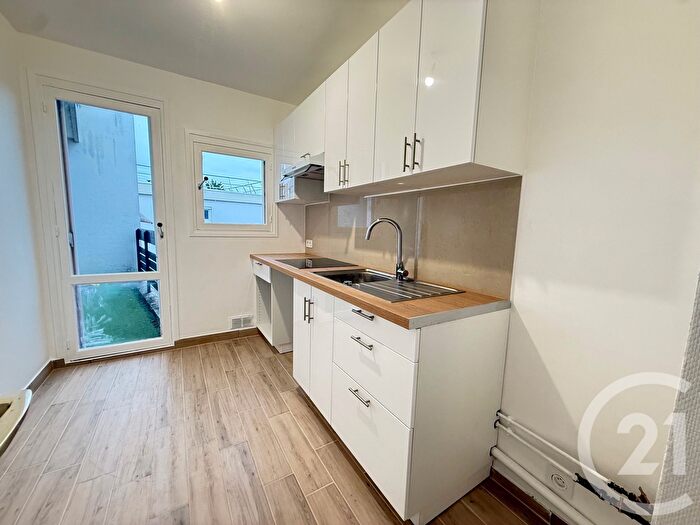 Appartement à louer - Gif-sur-Yvette, Courcelle, Damiette - 3 pièces - 2 chambres