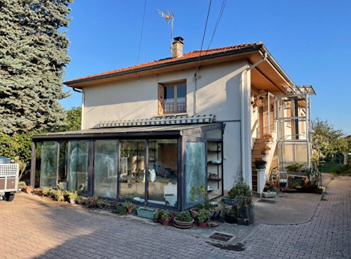 Maison à vendre - Villefranche-sur-Saône, Nord Est - 5 pièces - 3 chambres